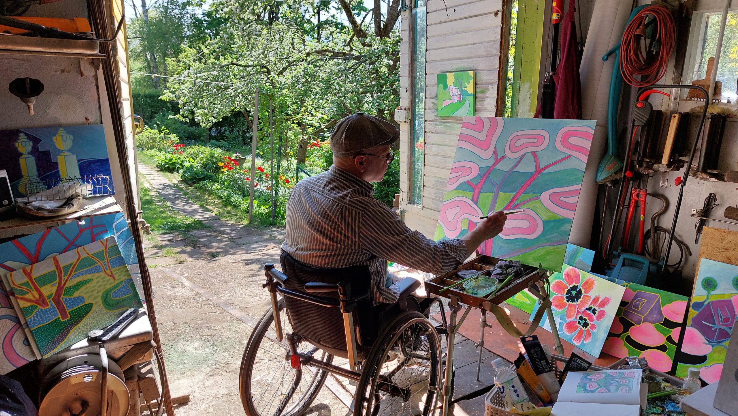 Urmas Puhkan kunstniku positsioon.